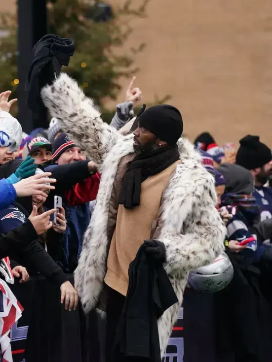 Randy Moss Fur Coat | Bold Game-Day Style | AJ